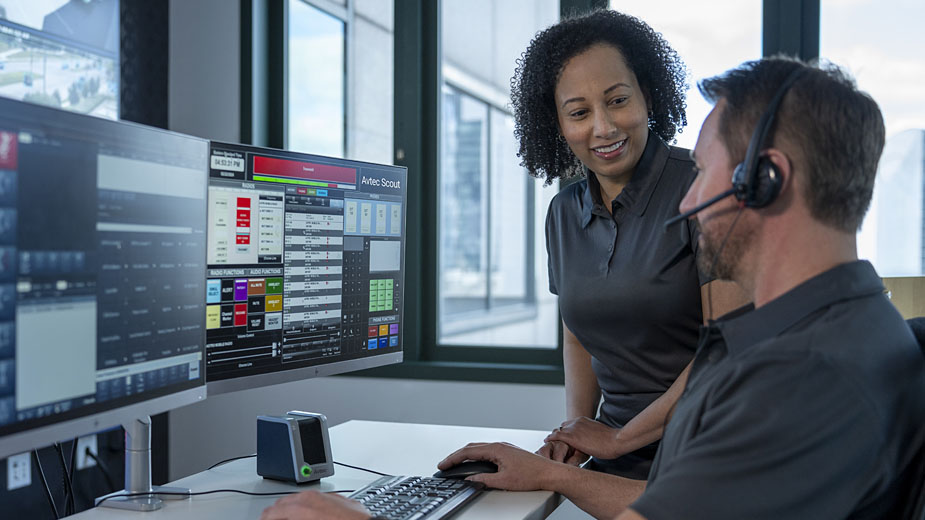 Dispatch consoles - Procom Commercial Security